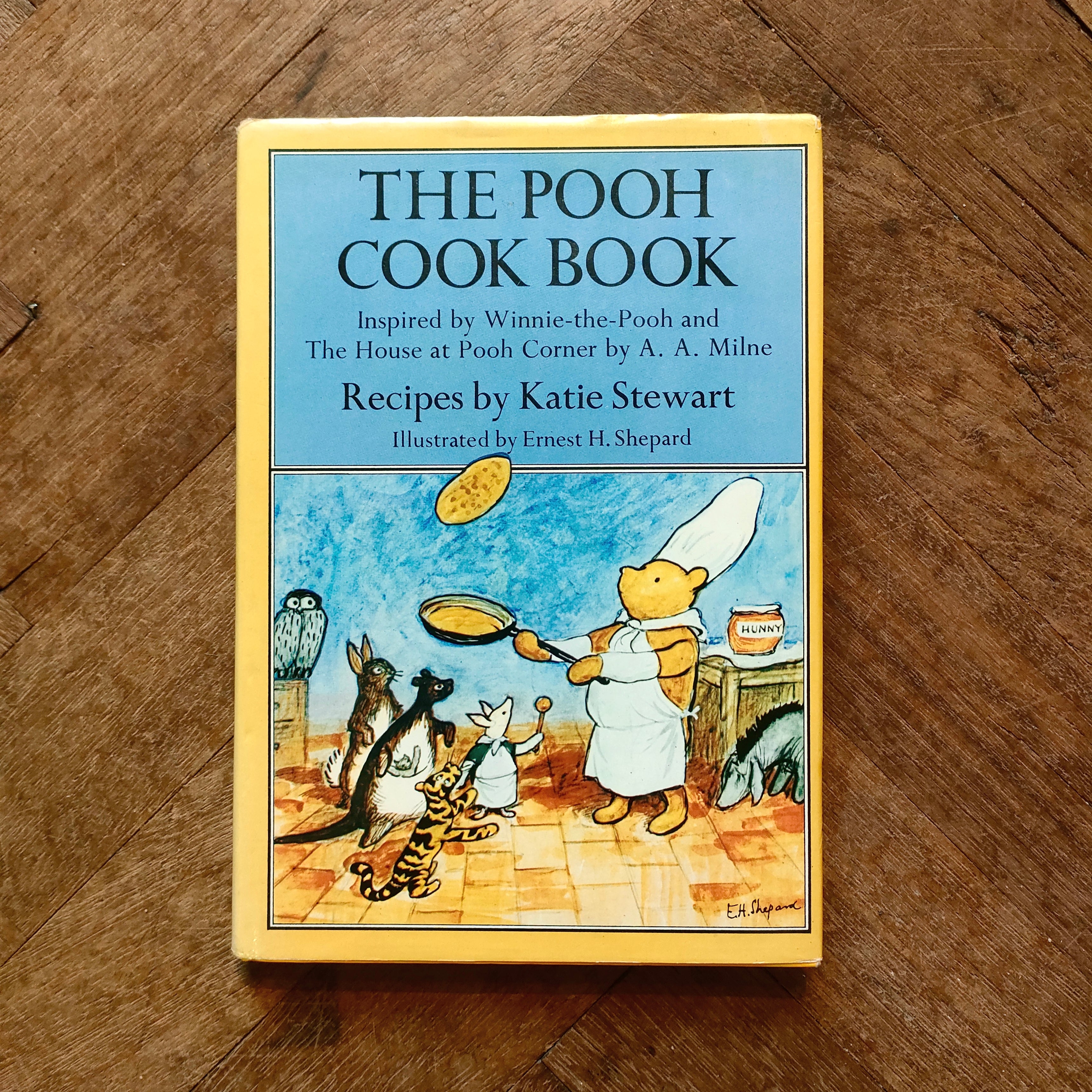 The Pooh Cook Book - Katie Stewart, Ernest H. Shepard – Paper Moon Books